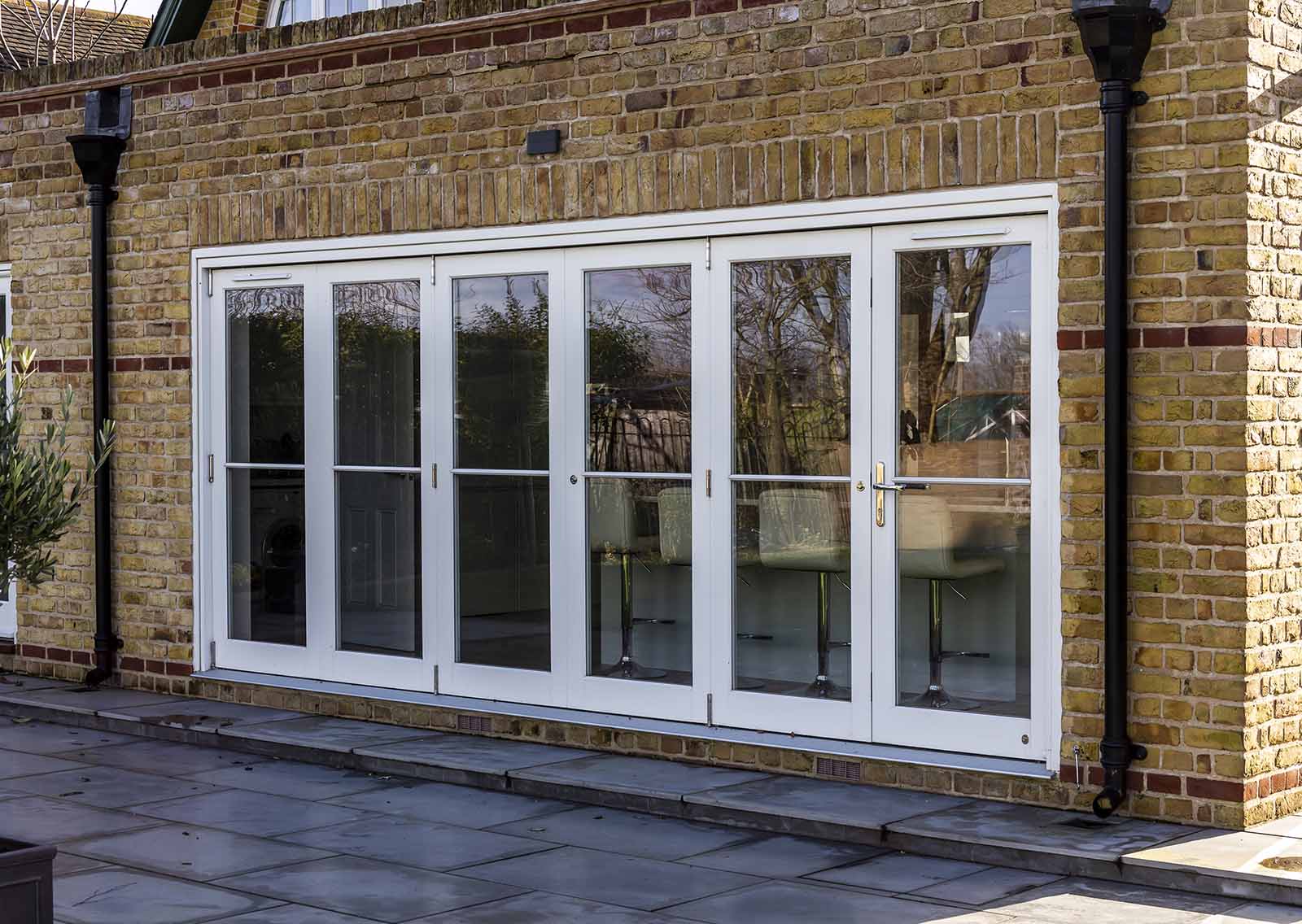 Wooden Bifold Doors | Lomax & Wood