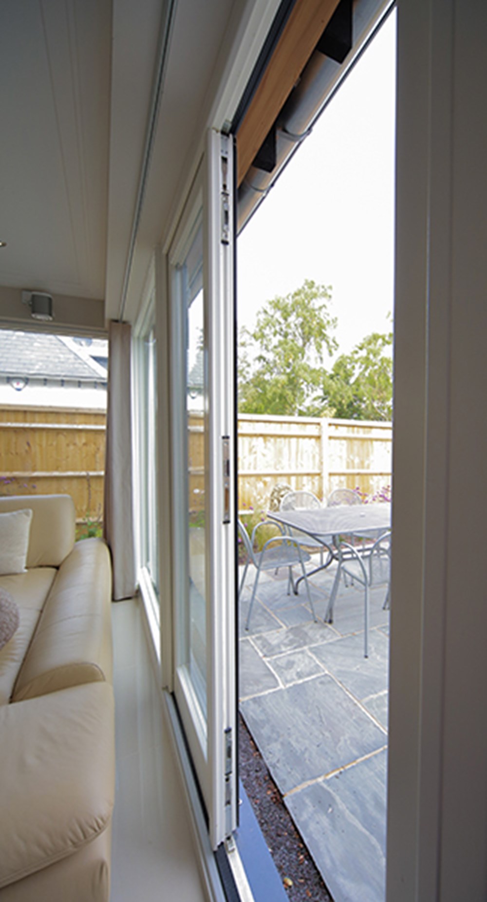 Contemporary Alu-Clad Windows and Doors - Lomax & Wood