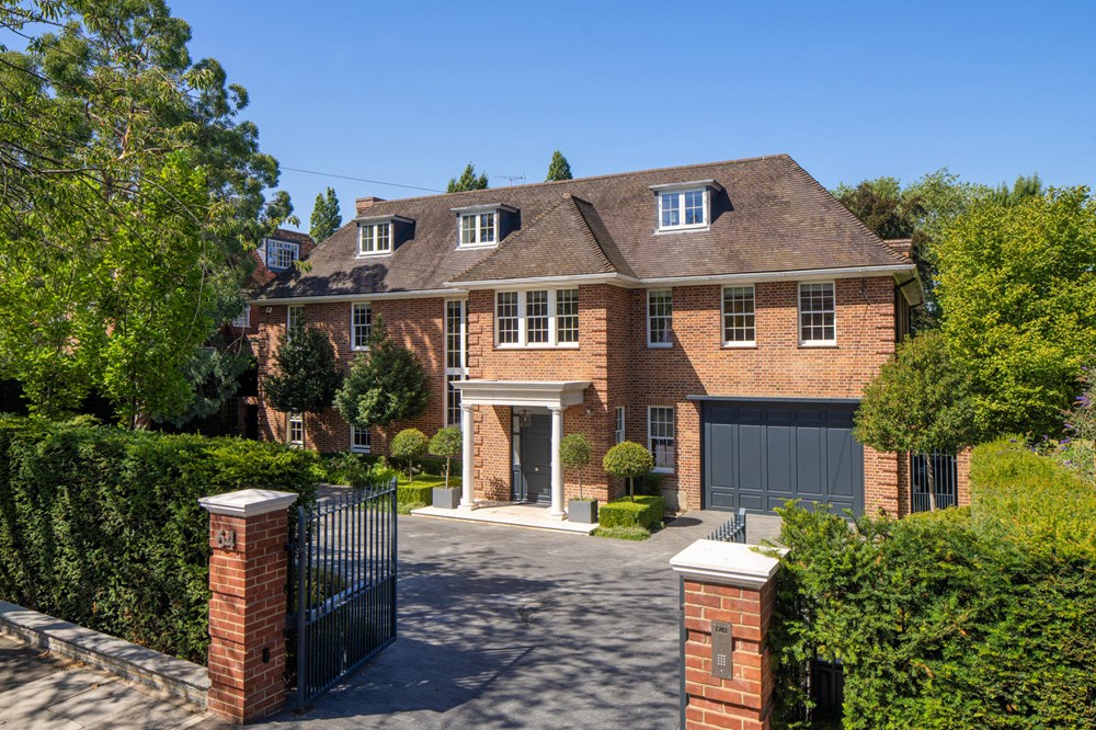 Timber windows and doors for a North London new-build project - Lomax ...