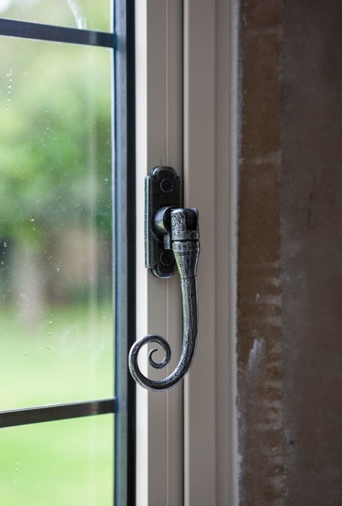 Wooden Casement Windows Ironmongery - Lomax & Wood