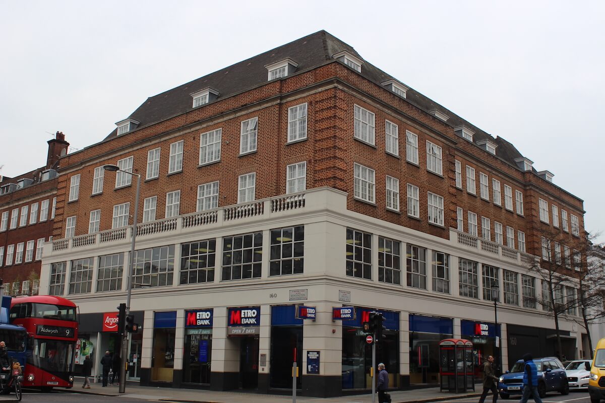 Wooden Sliding Sash Windows in Kensington & Chelsea - Lomax & Wood