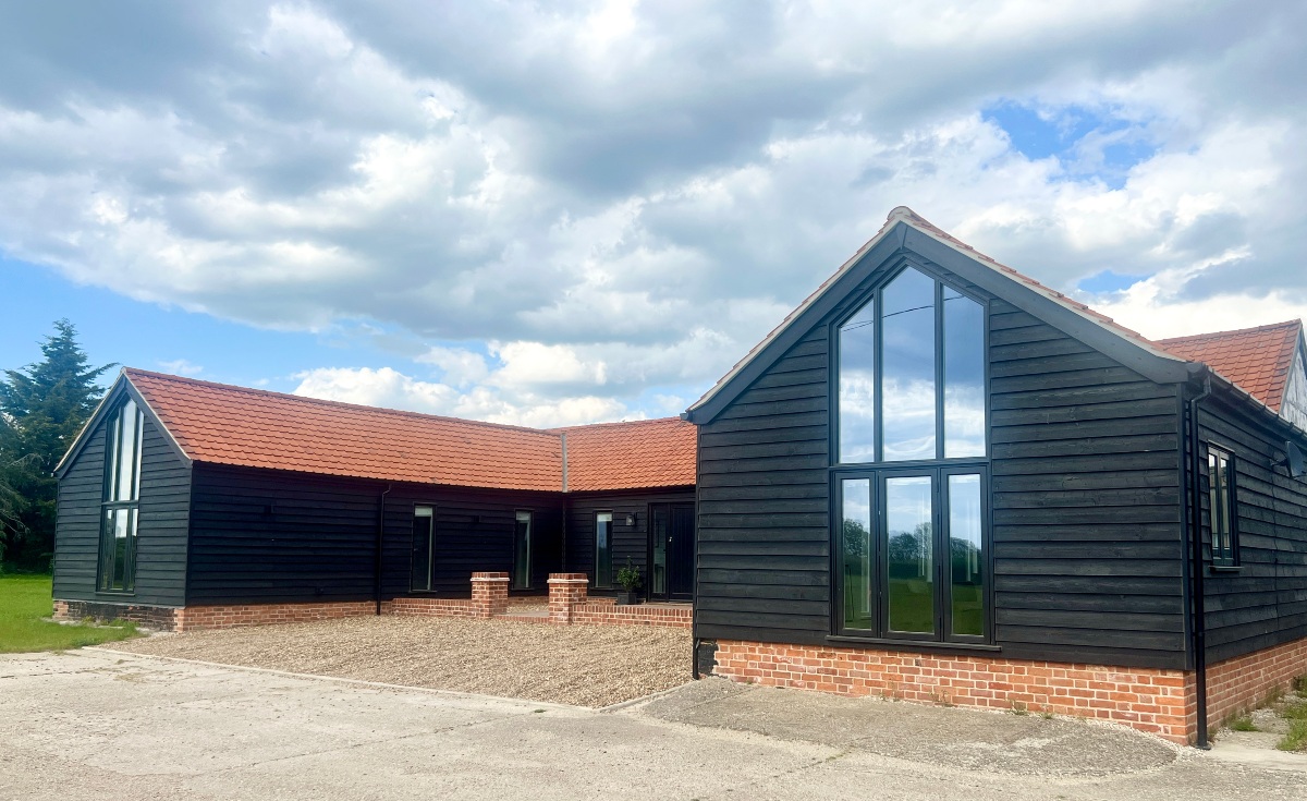 Bespoke Windows Case Study - Lomax & Wood